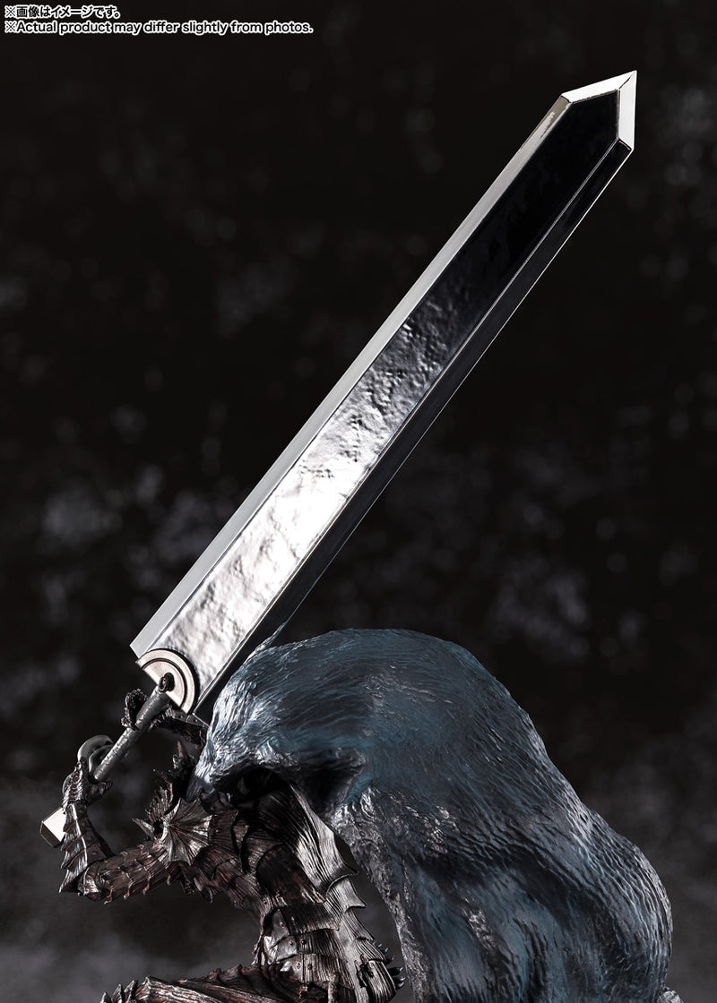 Berserk Figuarts Zero Touche Metallique - Guts (Berserker Armor ...