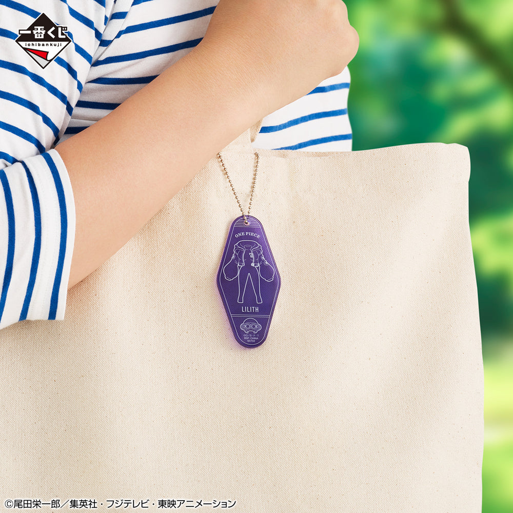 ICHIBAN KUJI ONE PIECE - MEMORY OF HEROINES - I PRIZE - MOTEL KEYCHAIN ...
